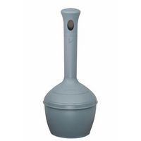 The Pimp Eater, Elite